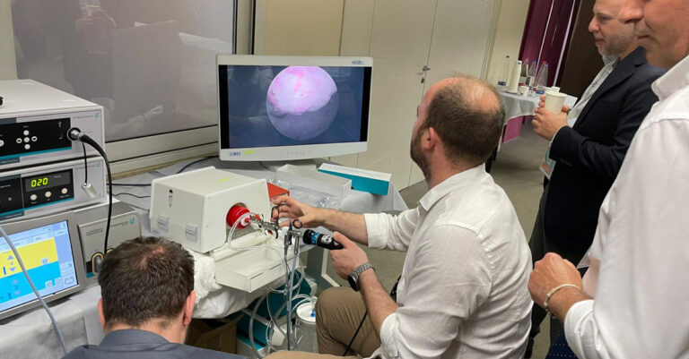 Successful Course in Hysteroscopy - RZ-Medizintechnik