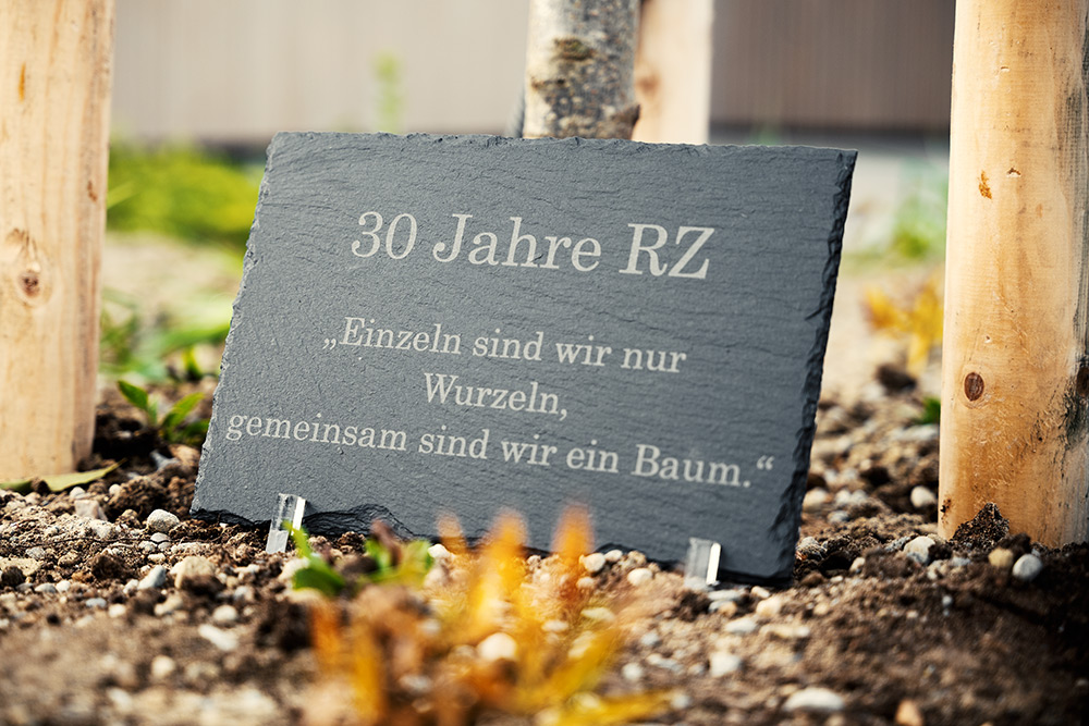 Growing together - Team RZ say thank you - RZ-Medizintechnik